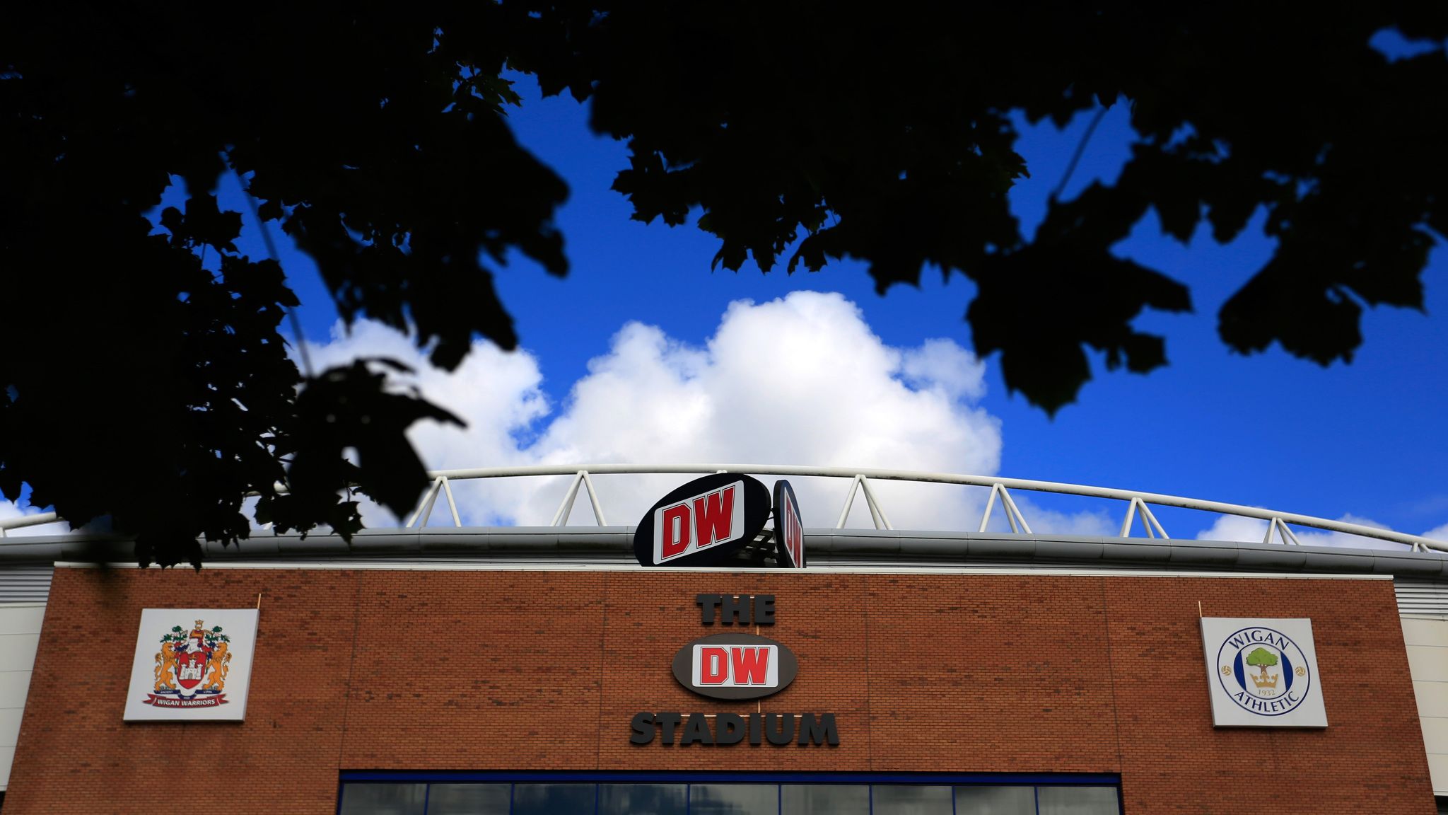 World Club Series: DW Stadium to host Wigan v Brisbane Broncos showdown ...