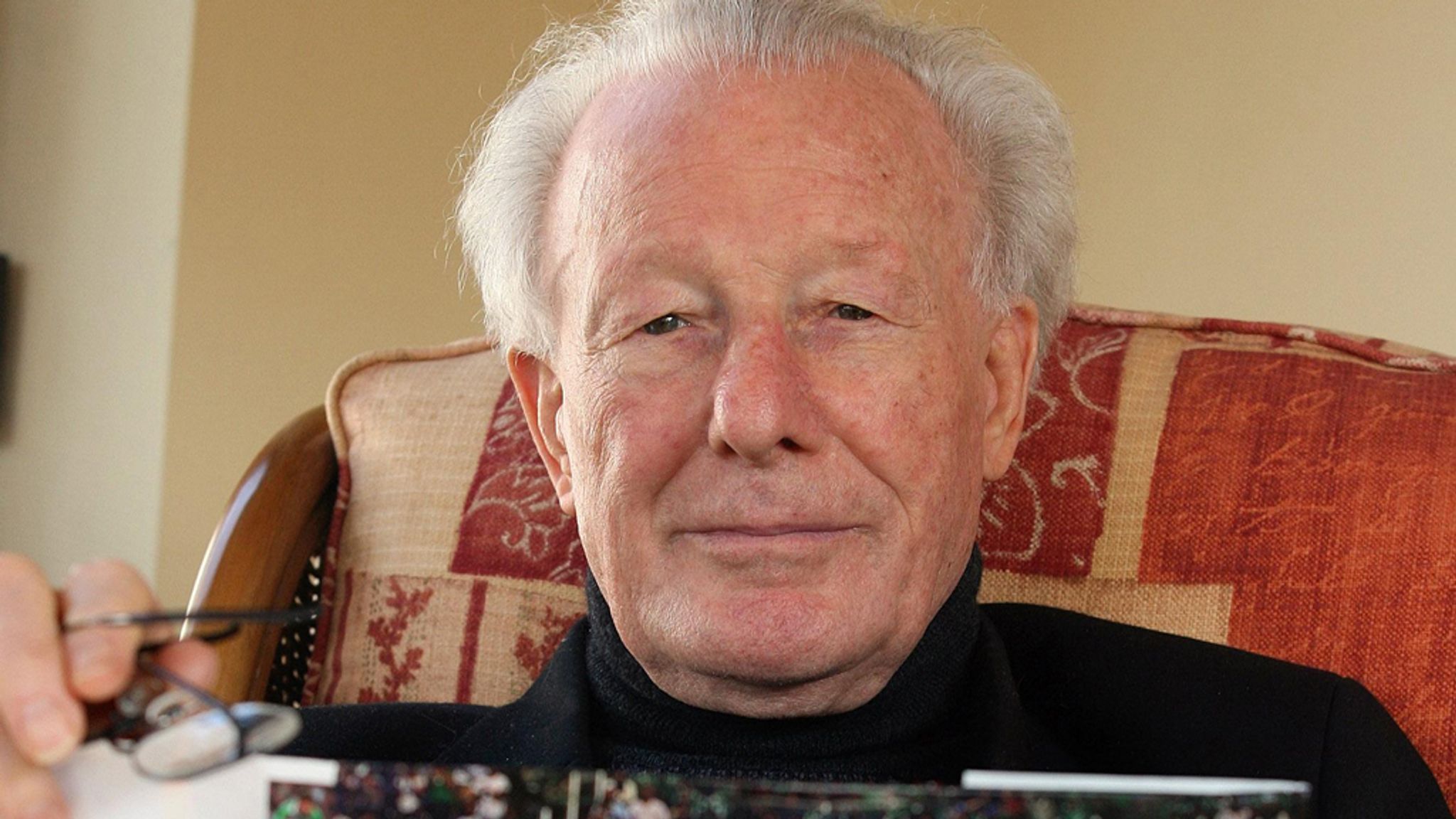 Ireland rugby great Jack Kyle dies aged 88 | Rugby Union News | Sky Sports