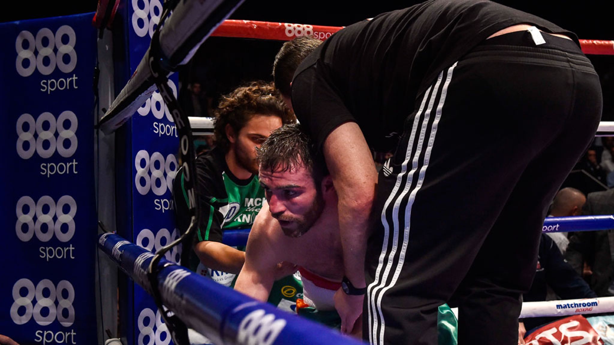 Matthew Macklin won't make any 'hasty decisions' over his future ...