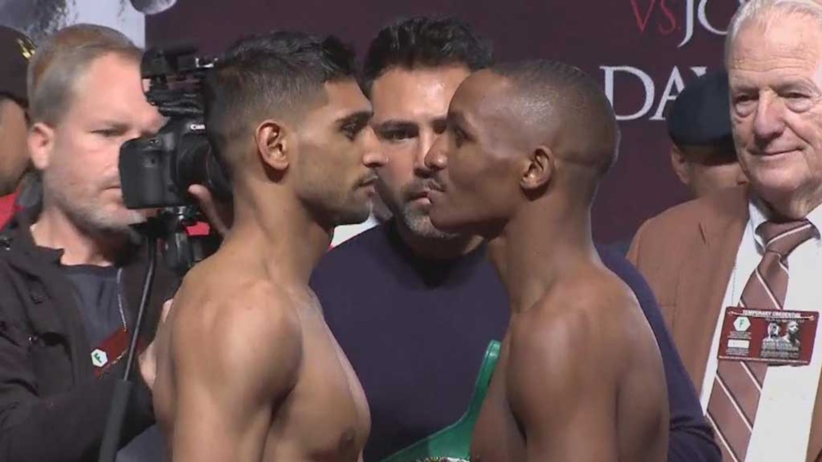 Amir Khan and Devon Alexander successfully make weight for their ...