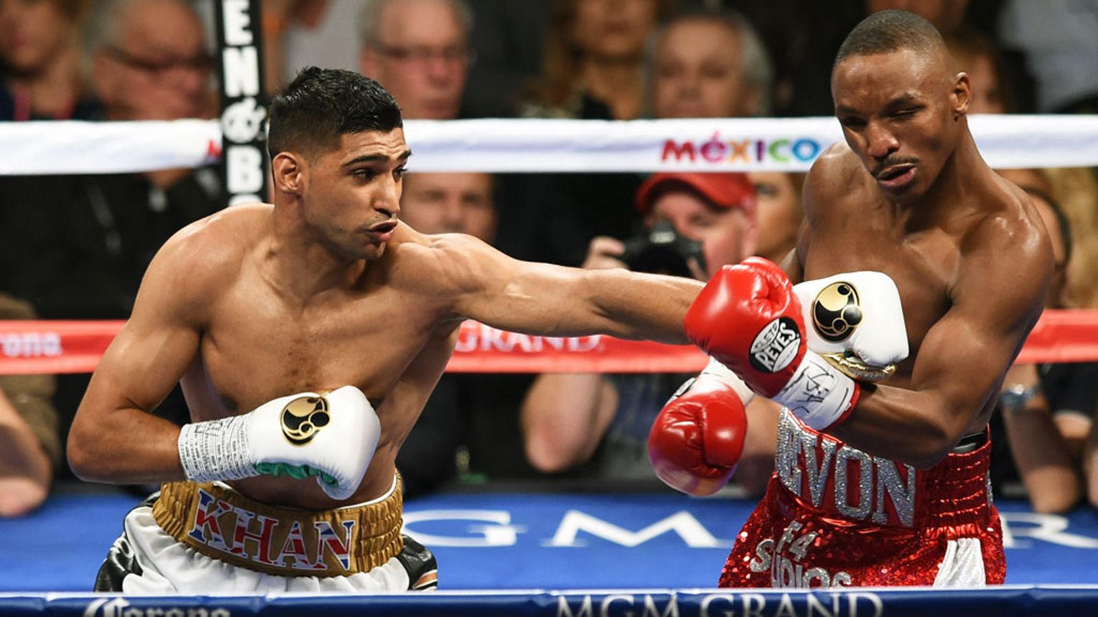 Amir Khan dominates Devon Alexander in unanimous points win in Las ...