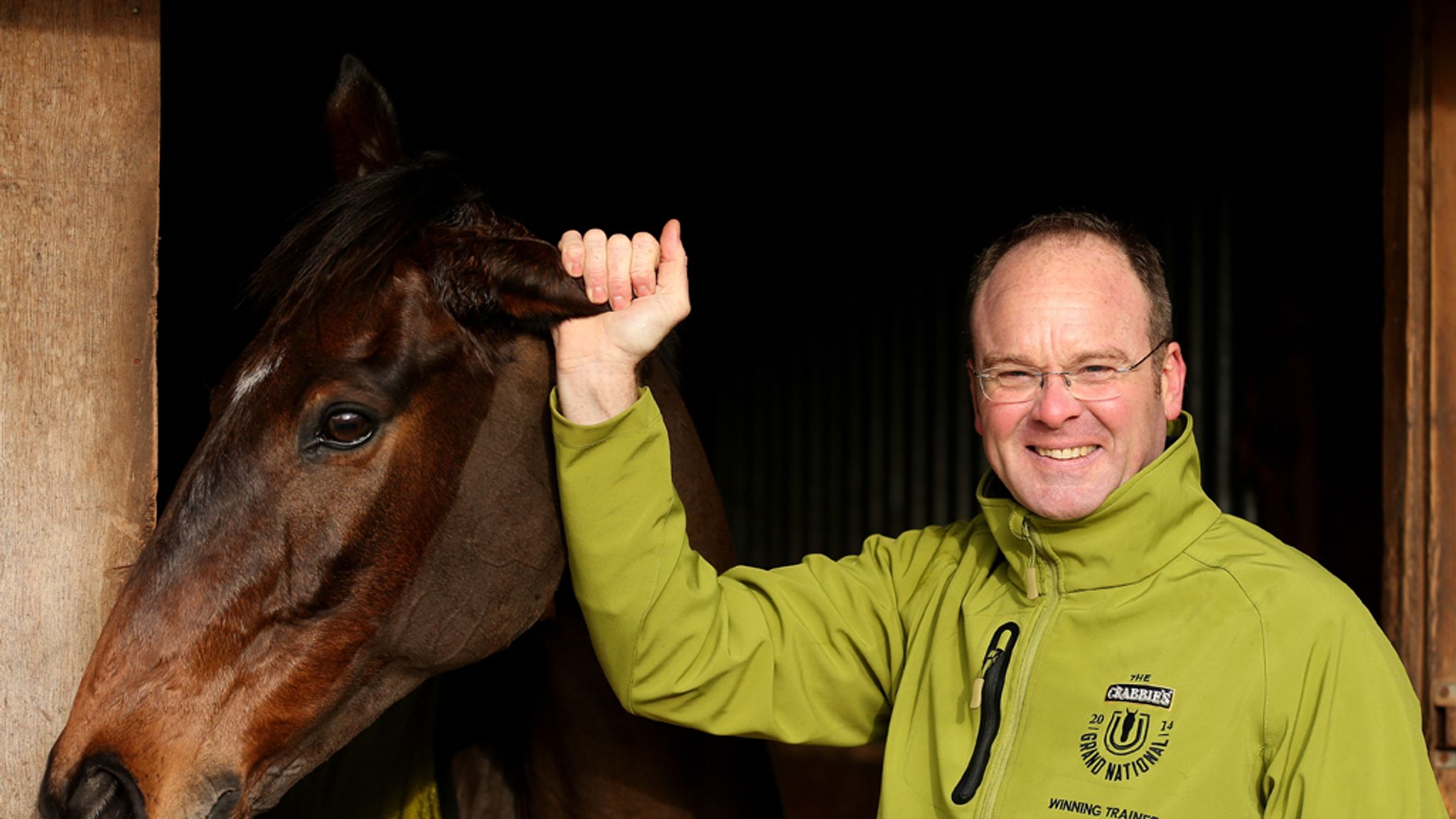 Grand National winner Pineau De Re sticks to hurdles before Aintree ...