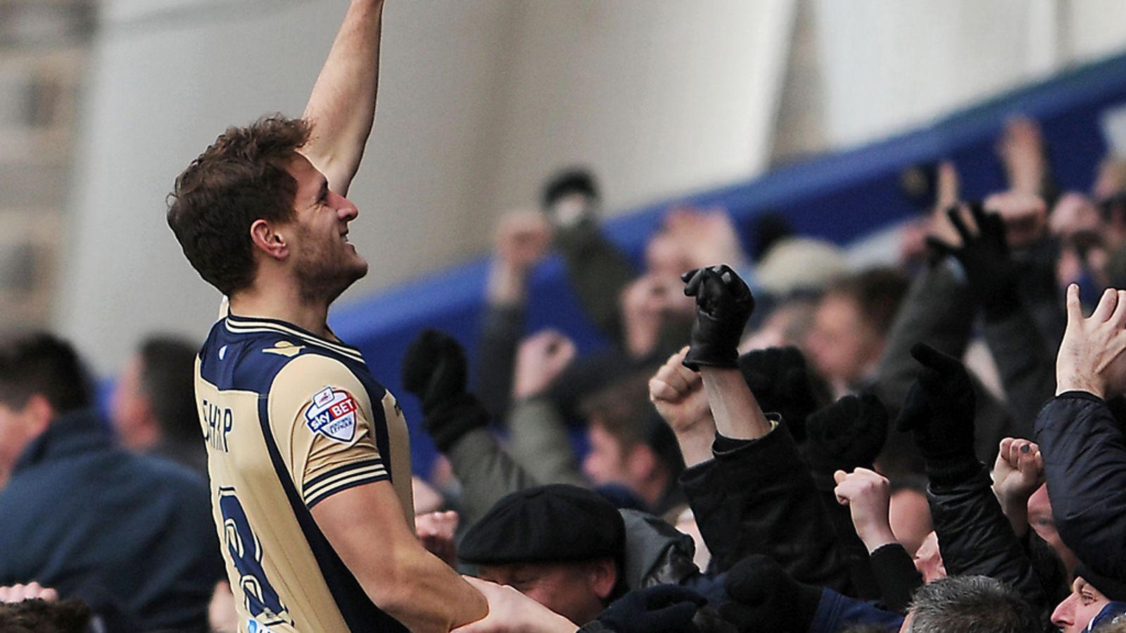 Sky Bet Championship: Billy Sharp nets late on as Leeds snatch 2-1 win ...