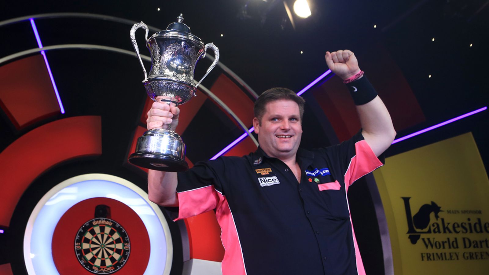 Reigning Lakeside champion Scott Mitchell eyes Wolverhampton glory ...