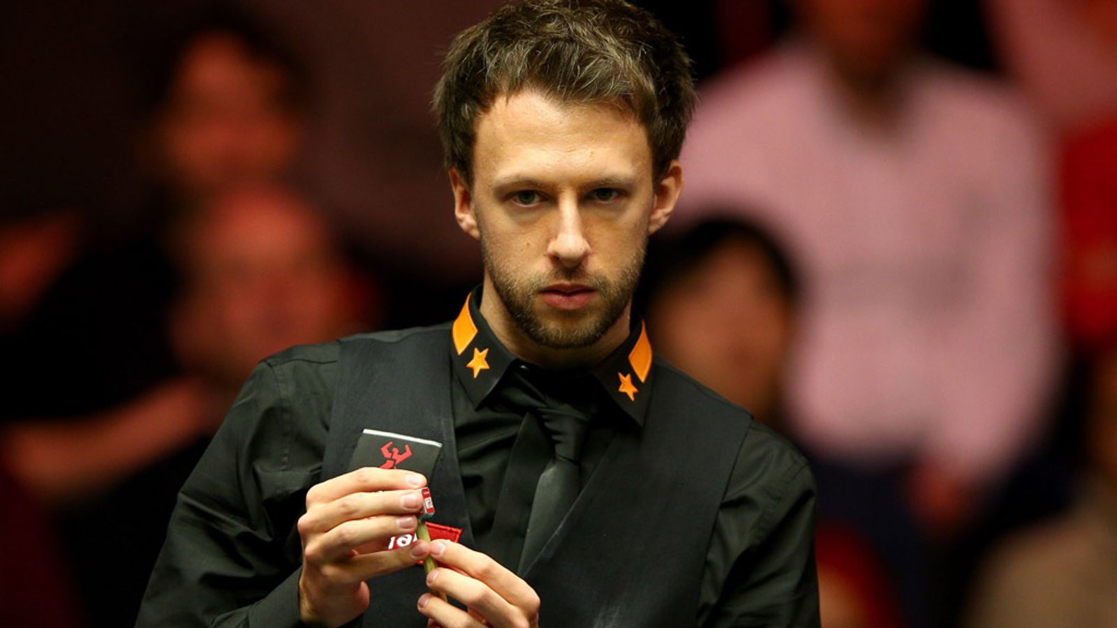Judd Trump struggles with shoulder problem at Indian Snooker Open ...