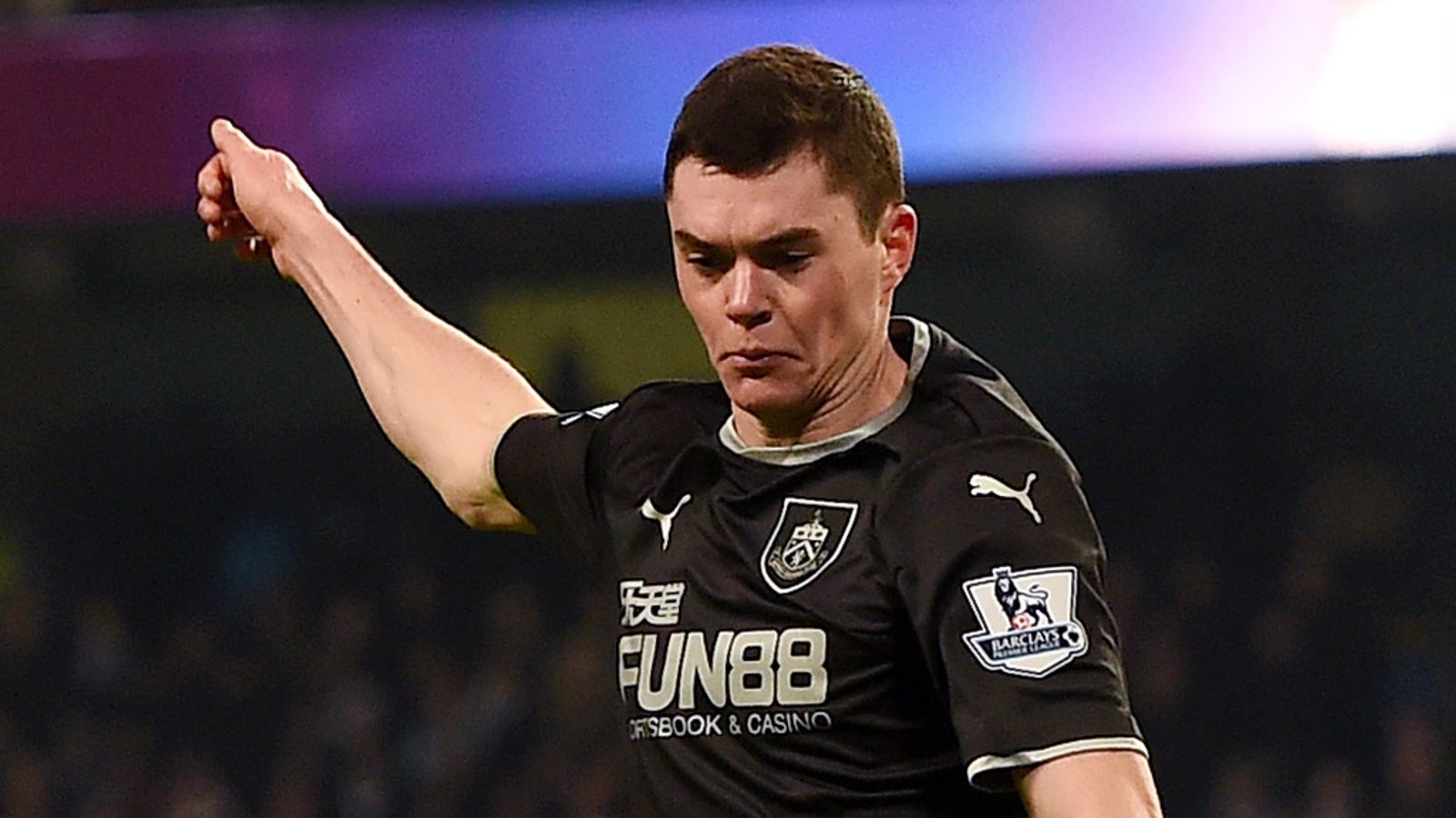 Transfer news: Michael Keane completes permanent move to Burnley ...