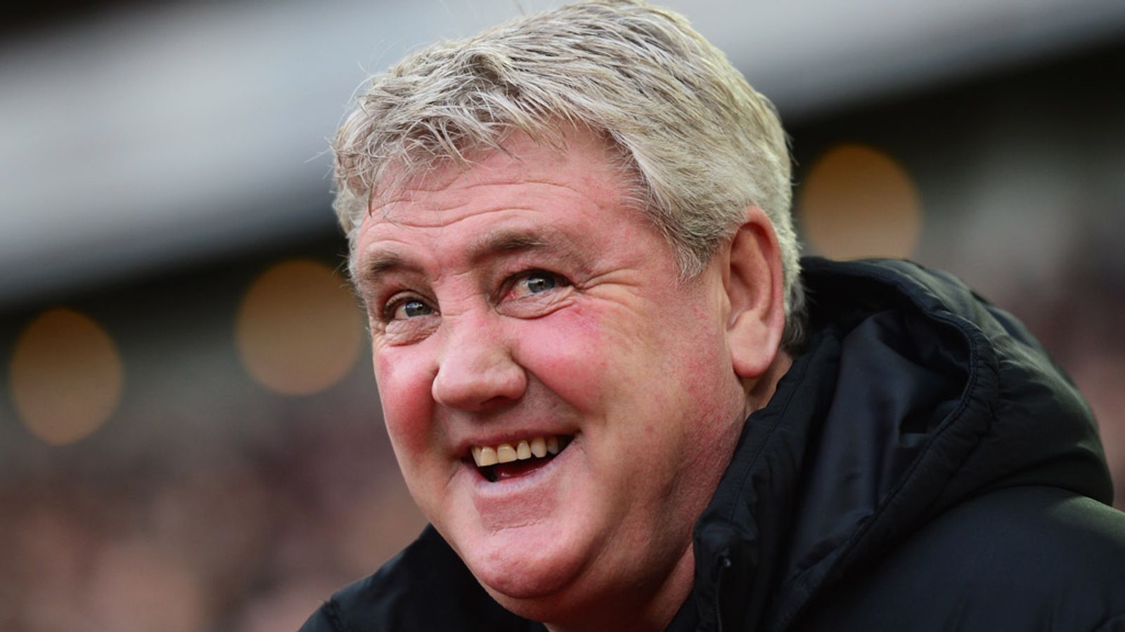 Dame N'Doye took 'huge' pay cut to join Hull City, says manager Steve ...