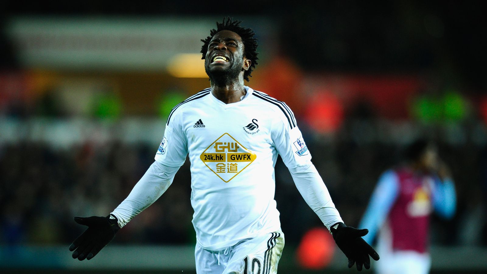 Manchester City agree fee of £25m-plus with Swansea for Ivory Coast ...