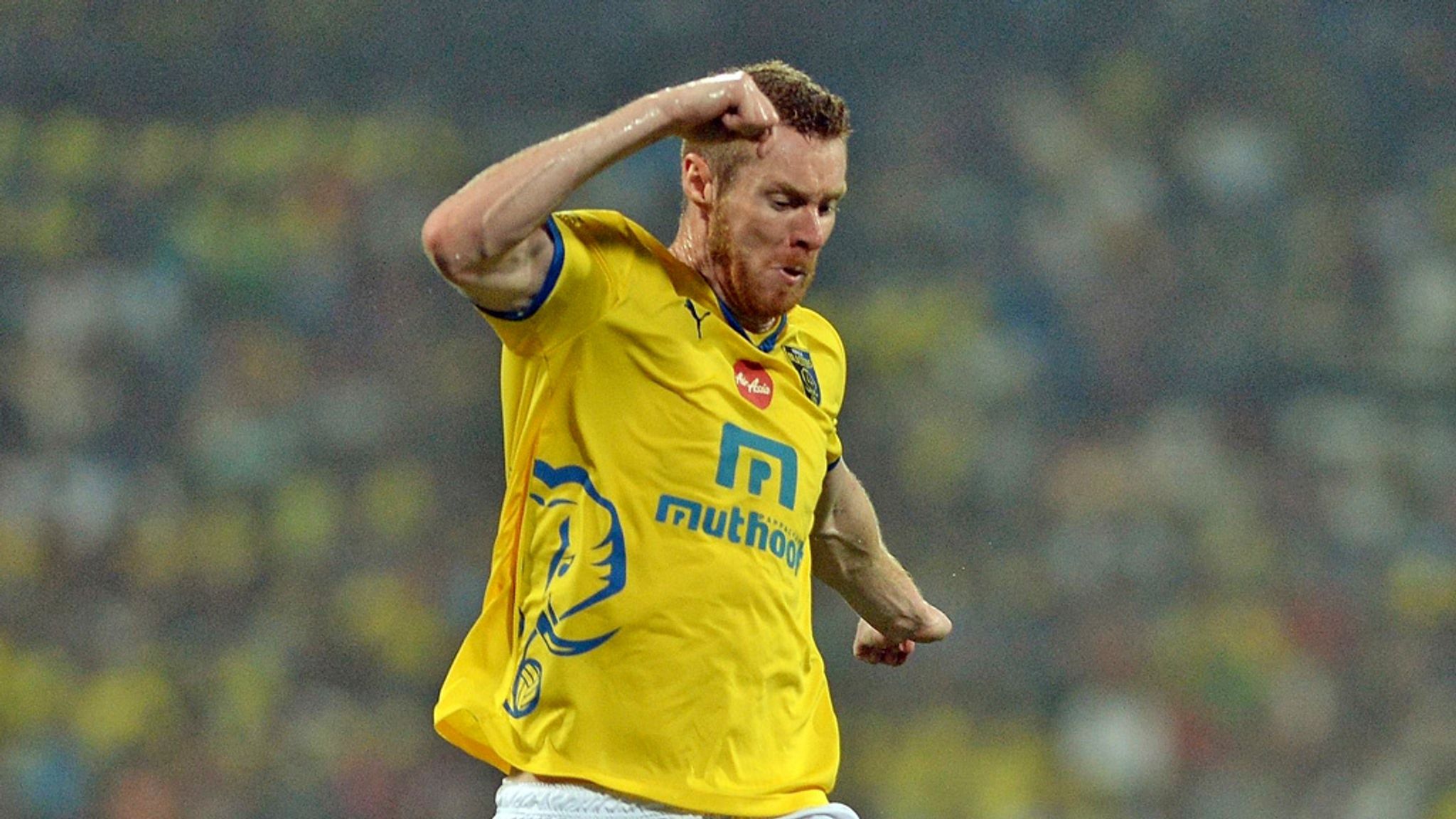 Scottish Premiership: Stephen Pearson signs for Motherwell until the ...