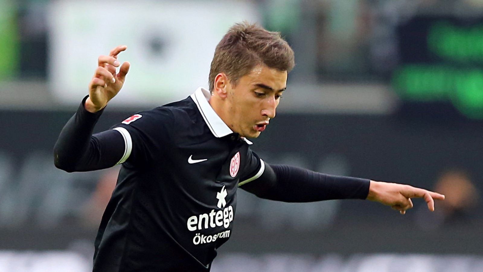 Filip Djuricic: Who is Southampton's Deadline Day loan signing from ...