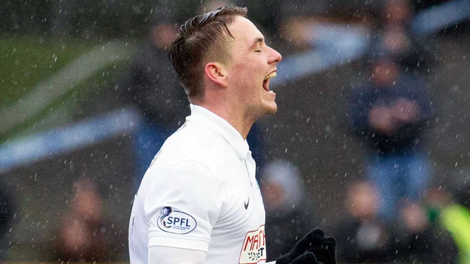 Scott Allan gives Hibernian 1-0 win over Alloa in Scottish Championship ...