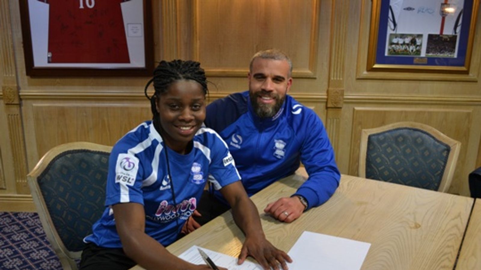 Birmingham City Ladies sign Arsenal's Freda Ayisi | Football News | Sky ...
