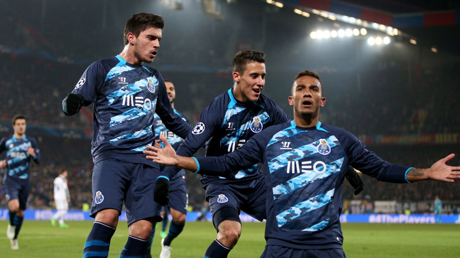 Real Madrid sign Porto full-back Danilo for £23m | Football News | Sky ...