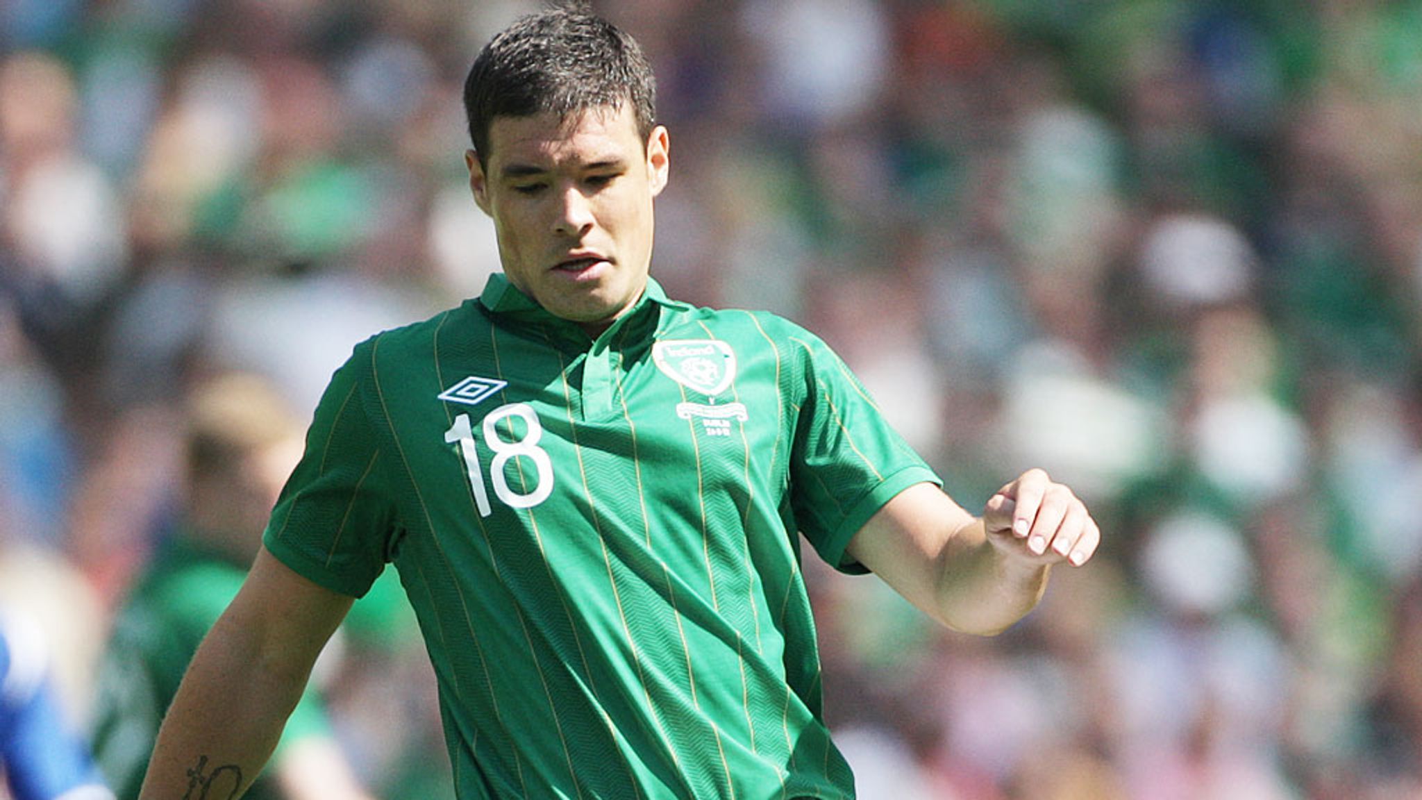 Dundee sign defender Darren O'Dea for remainder of the season ...