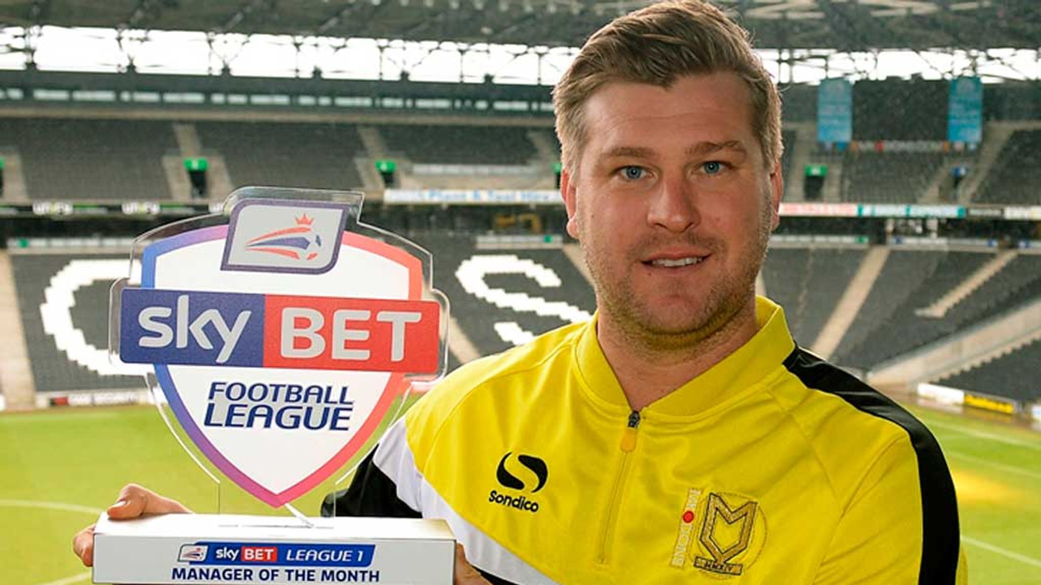 MK Dons boss Karl Robinson on new signing Cristian Benavente | Football ...