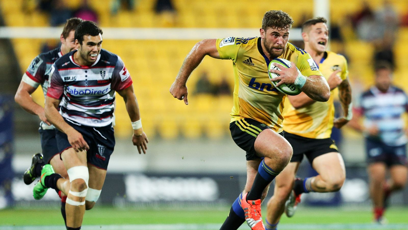 Hurricanes remain unbeaten in Super Rugby, Lions end tour in style ...