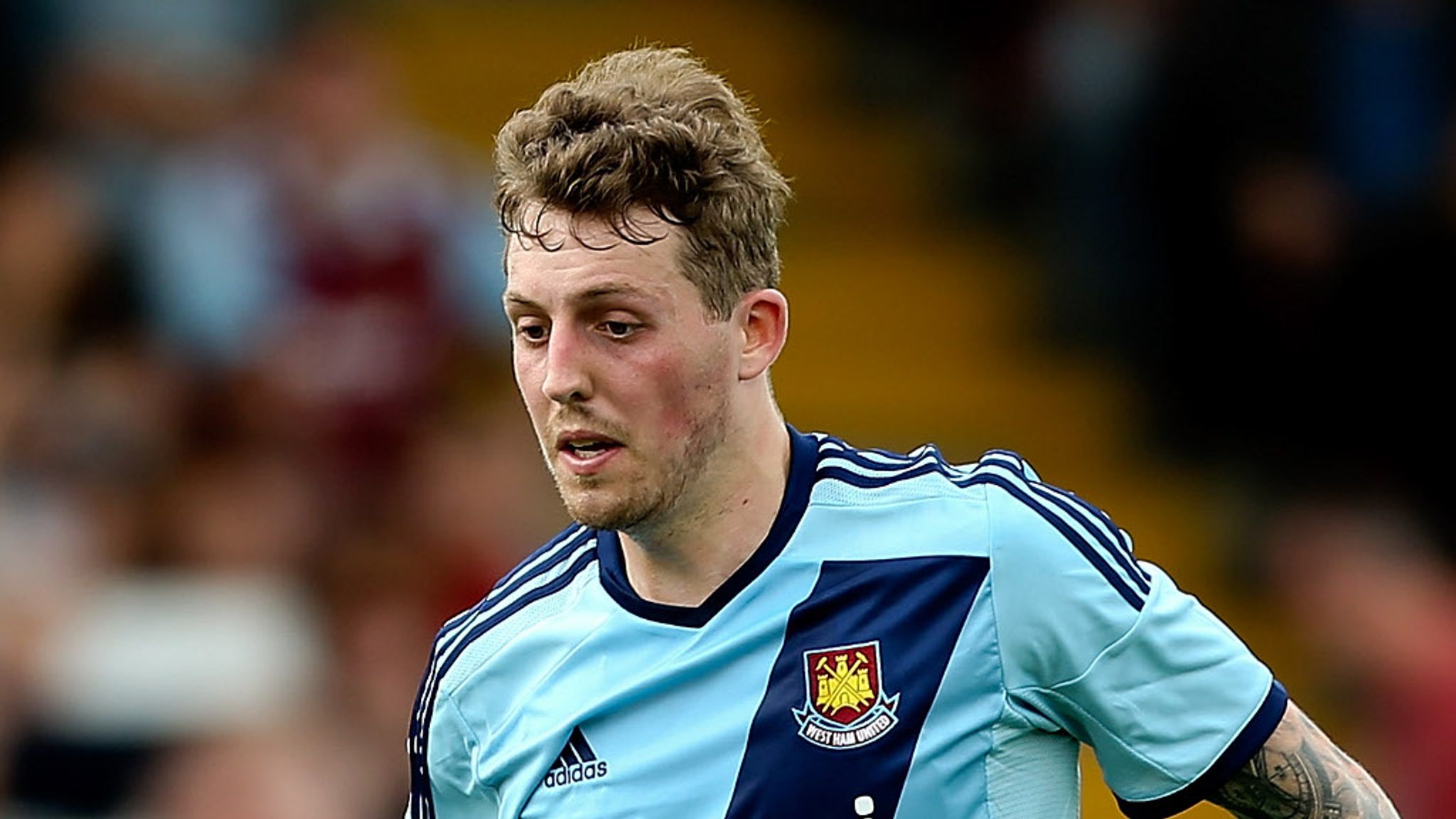 Accrington snap up Whitehead | Football News | Sky Sports