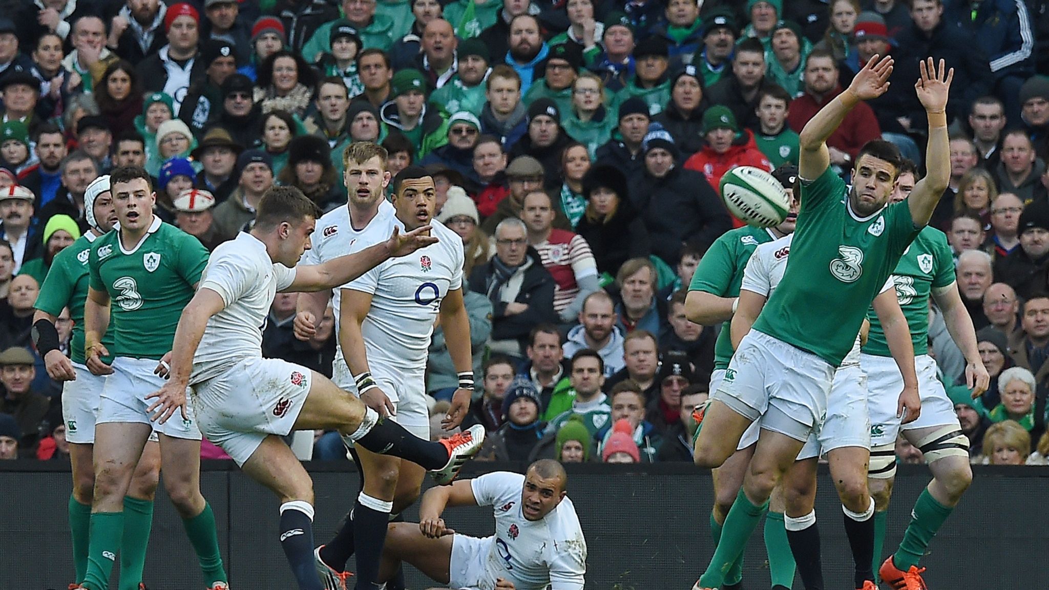 Ireland beat England in Six Nations to stay on course for Grand Slam ...
