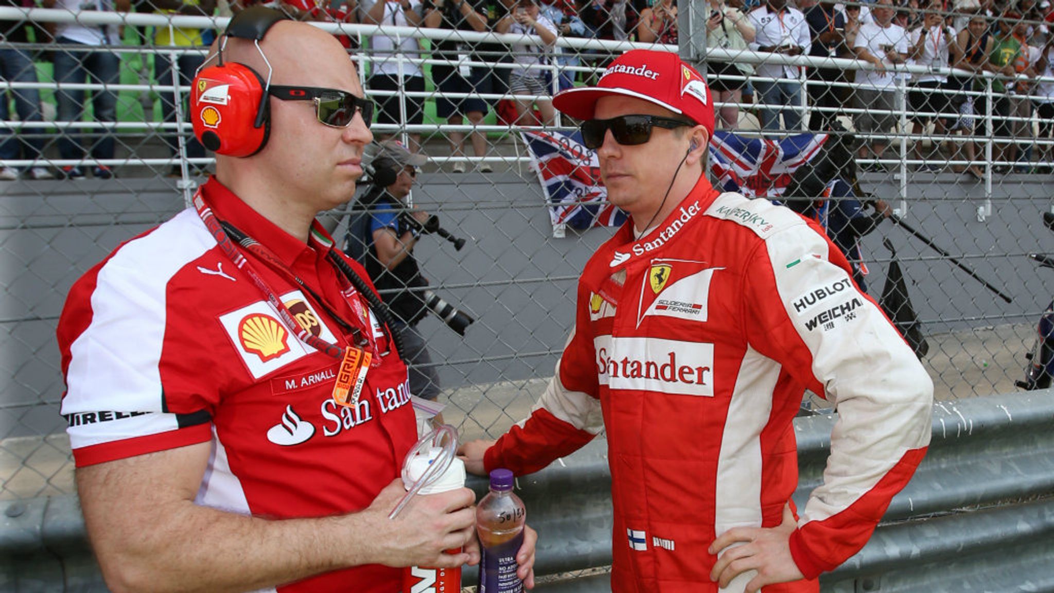 Kimi Raikkonen confirms Ferrari have an option for 2016 | F1 News | Sky ...
