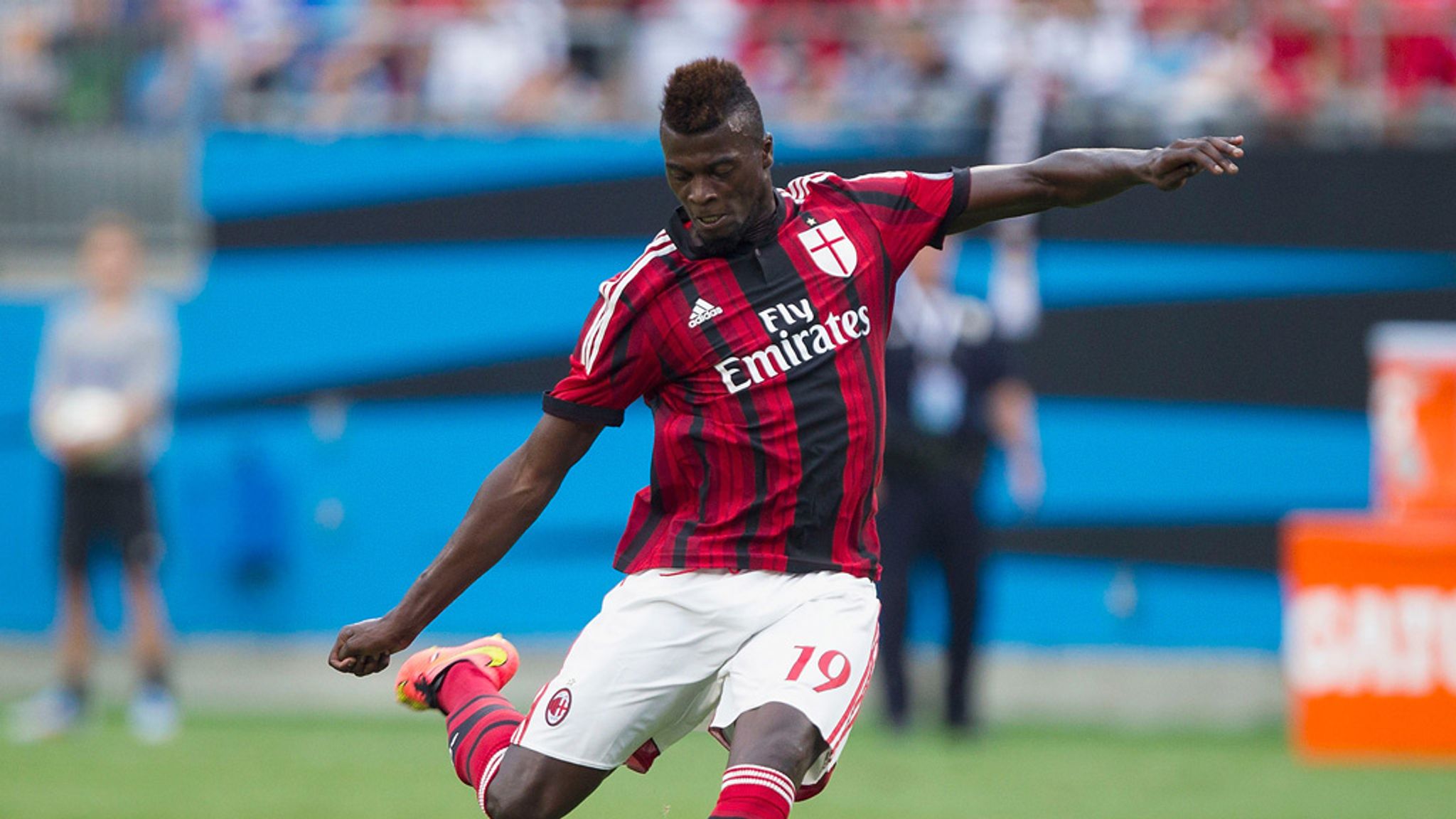 AC Milan forward M'Baye Niang pens two-year contract extension ...