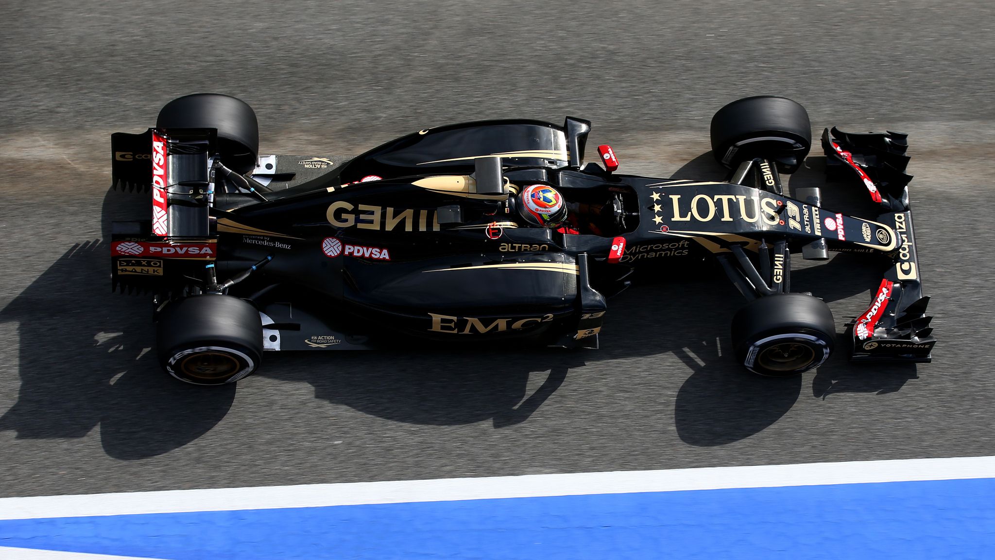 Lotus take to Brands Hatch for filming day with E23 car | F1 News | Sky ...