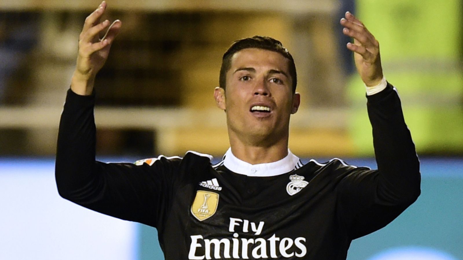 Ronaldo wrongly booked for diving | Sky Sports