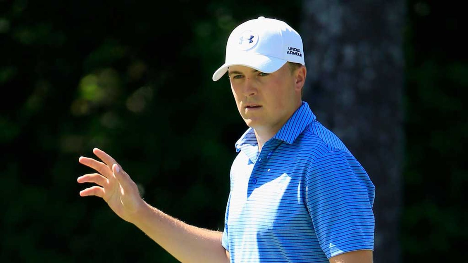 Jordan Spieth sees the funny side after a wayward drive at Whistling ...