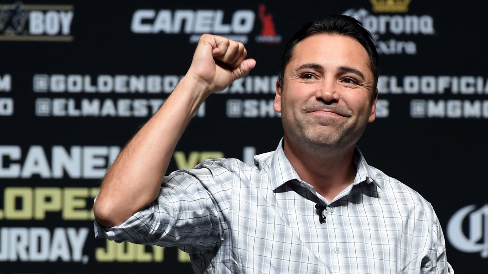 Oscar De La Hoya '50-50' on making return to boxing at 42 | Boxing News ...
