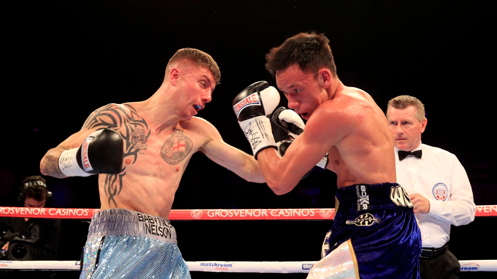 Jon-Lewis Dickinson stopped Stephen Simmons in eight rounds in ...