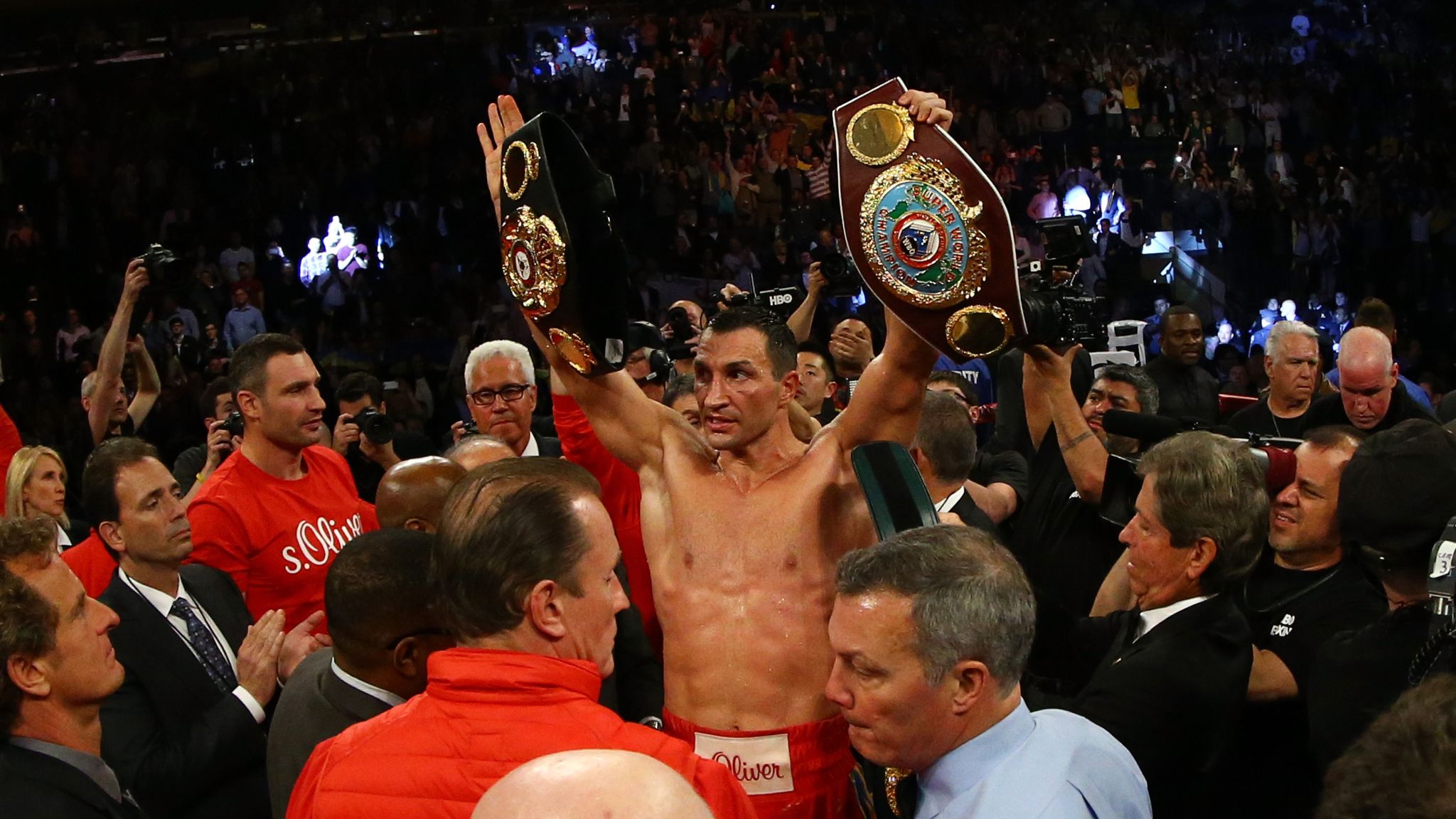 Heavyweight champion Wladimir Klitschko set to fight Tyson Fury ...
