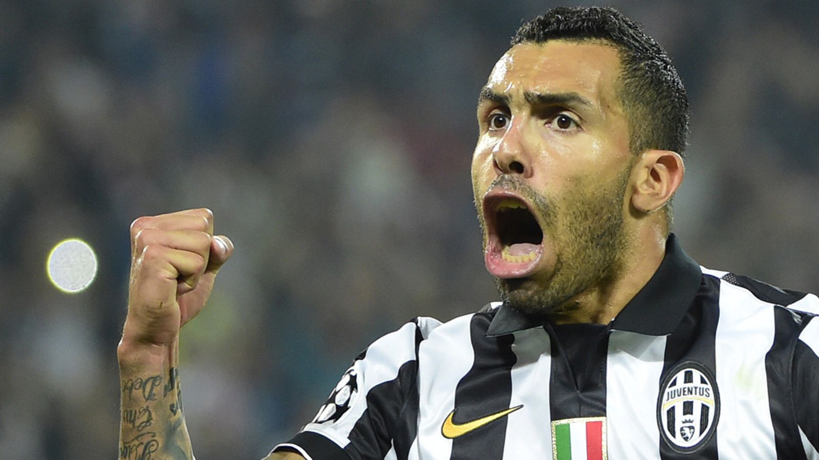 Carlos Tevez in talks over Boca Juniors return | Football News | Sky Sports