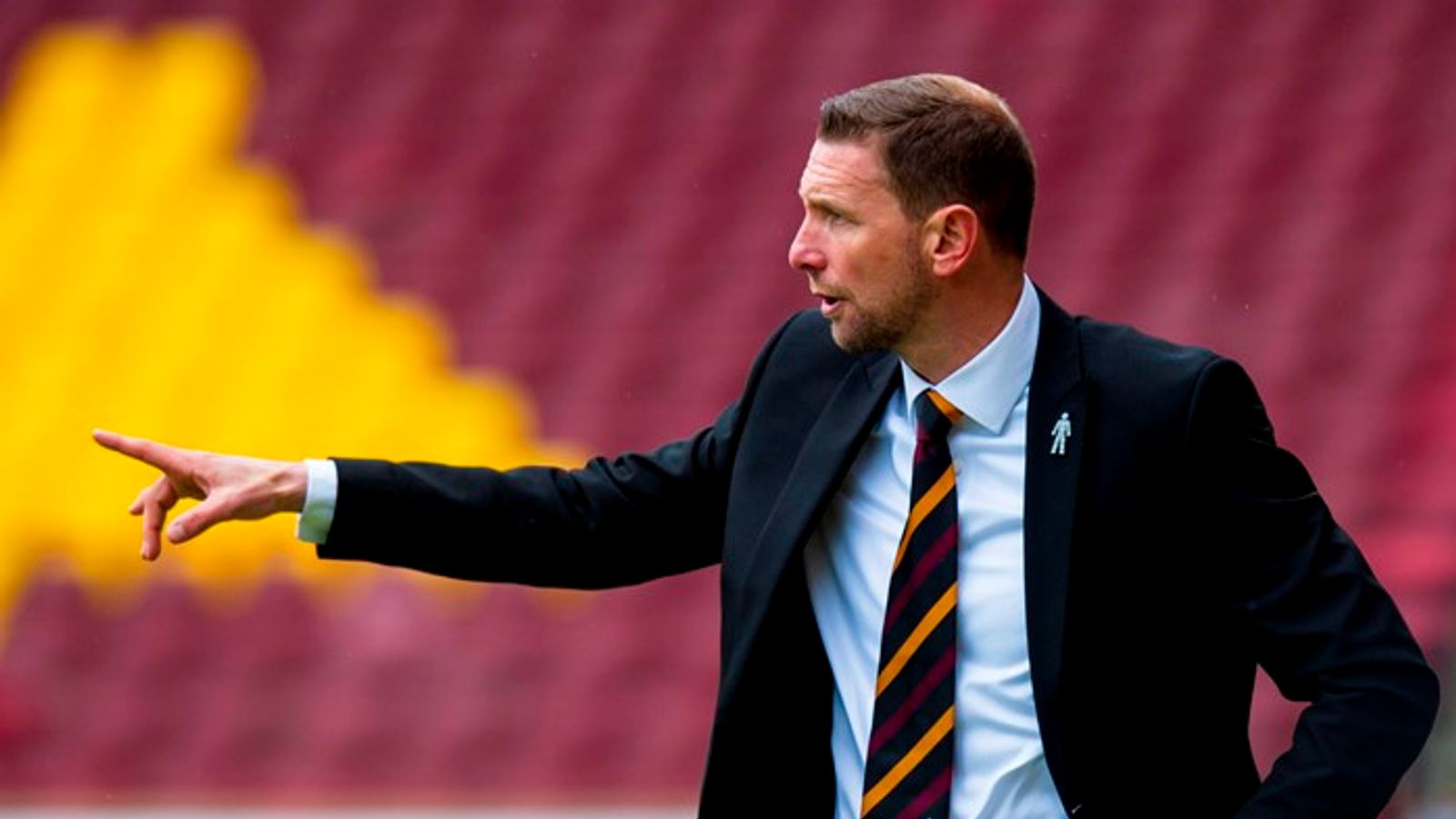 Motherwell boss Ian Baraclough aims to escape playoffs | Football News ...