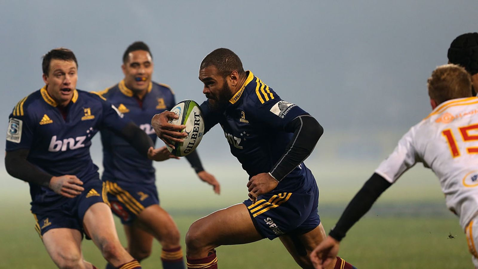 Highlanders reach play-offs as Cooper sparks the Reds | Rugby Union ...