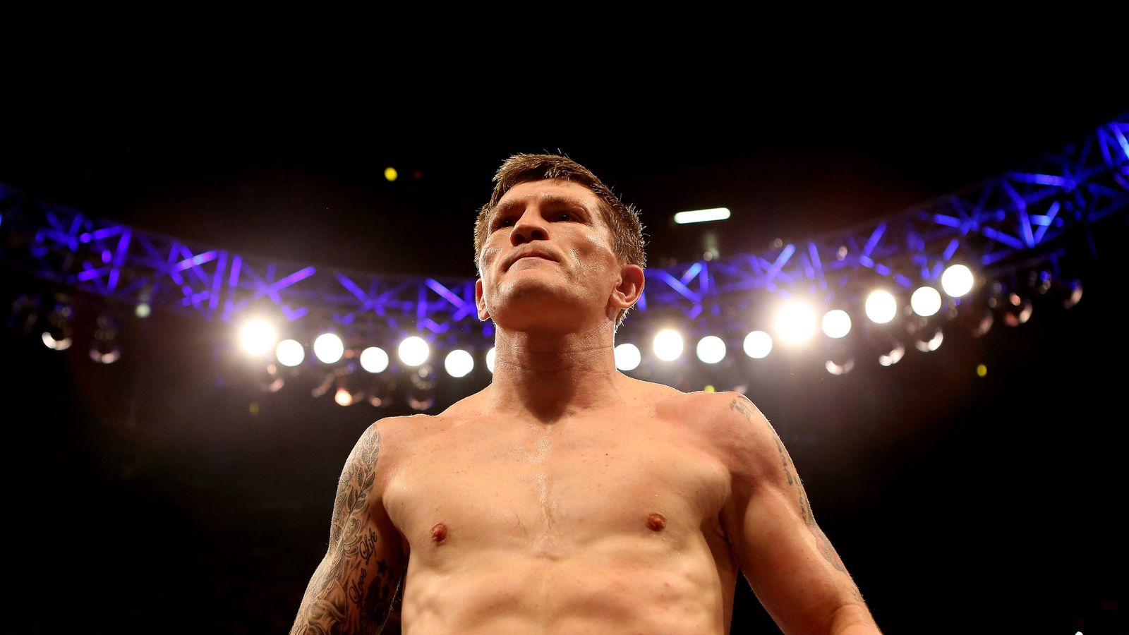 Carl Froch is one of Britain's best ever fighters says Ricky Hatton ...