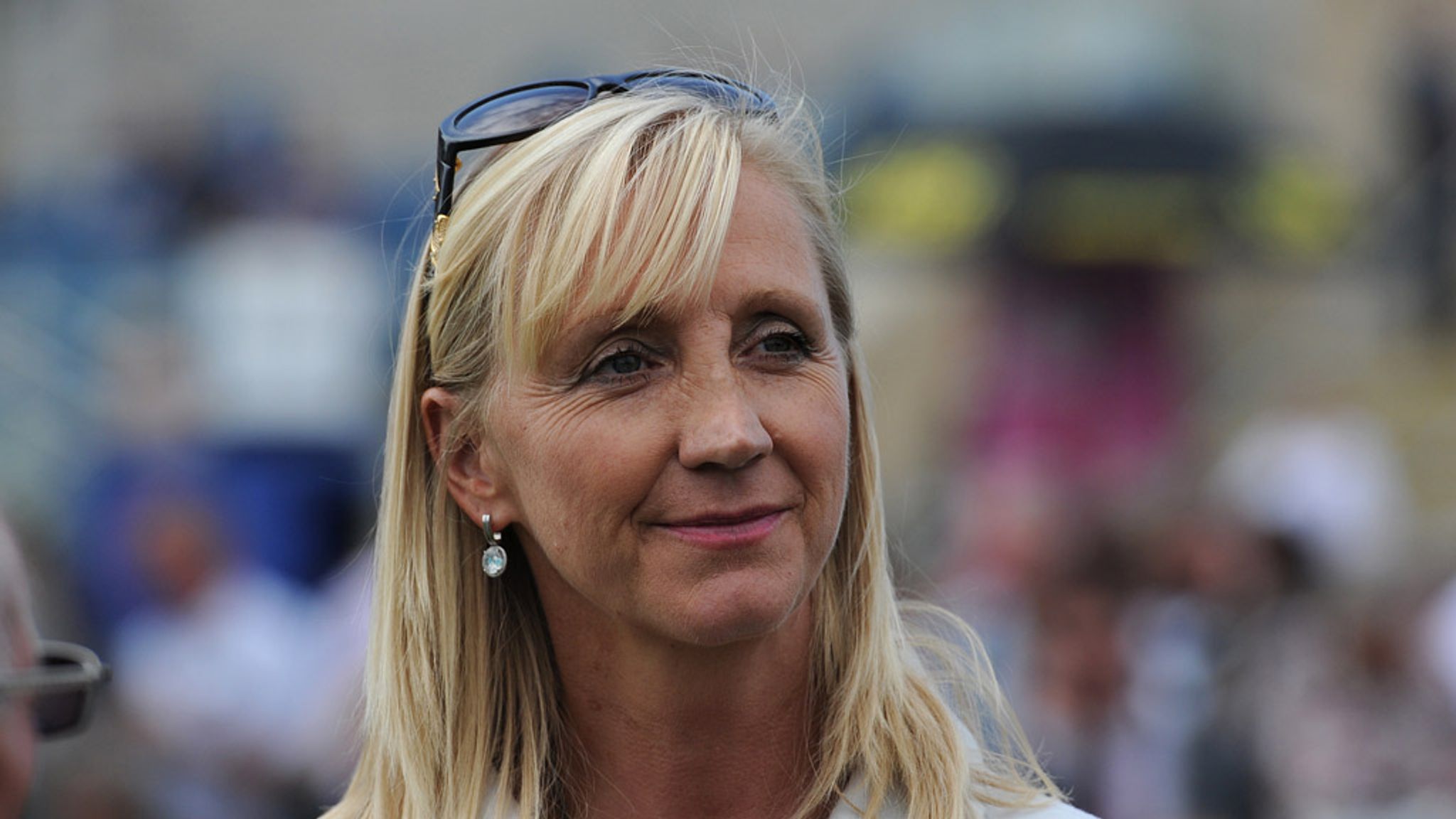 Ann Duffield runs Indigo Beat in Hilary Needler Trophy at Beverley ...