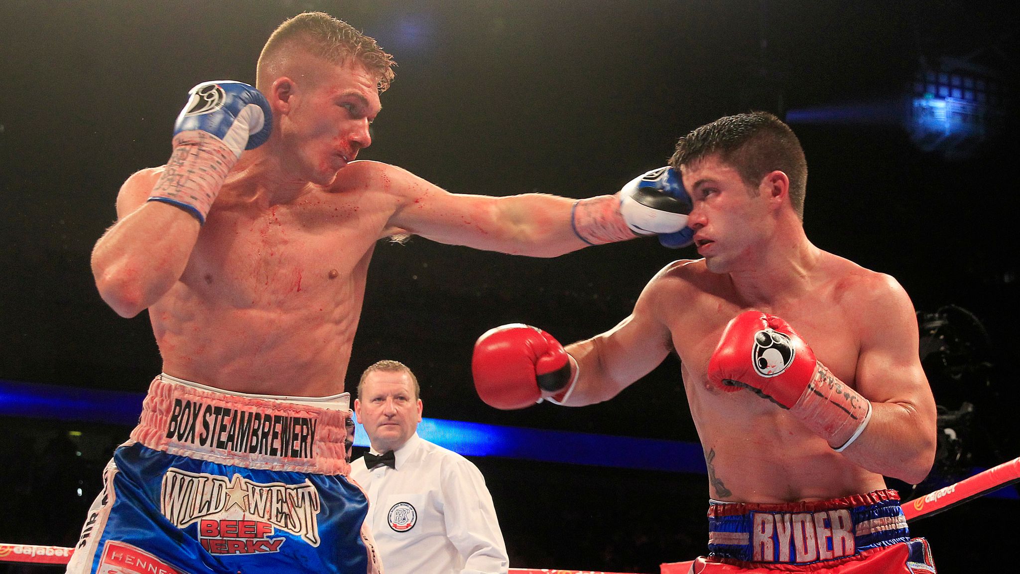 Nick Blackwell wins British middleweight title with stoppage victory ...
