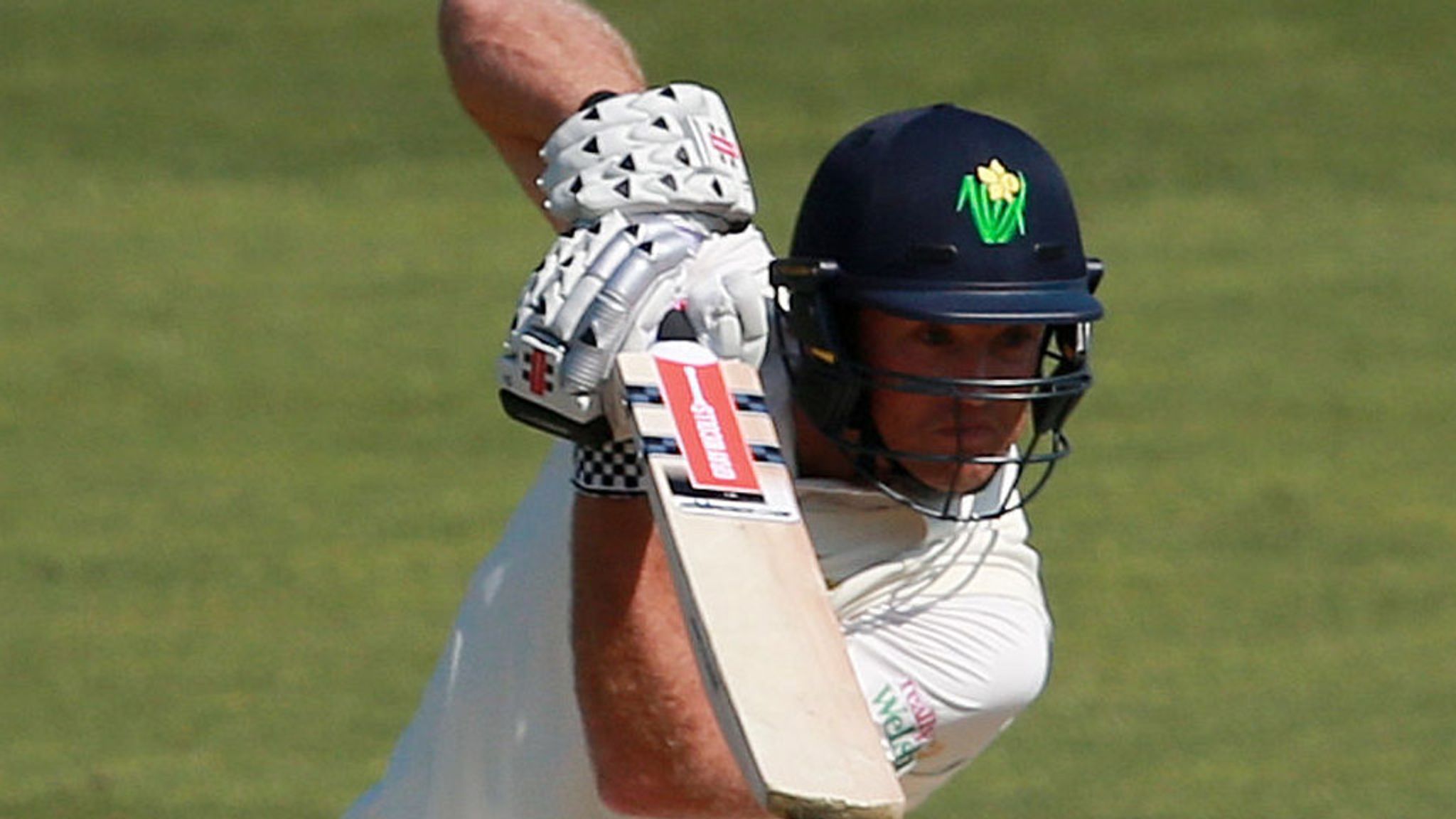 County Championship round-up: Glamorgan chase 266 on final day to stun ...