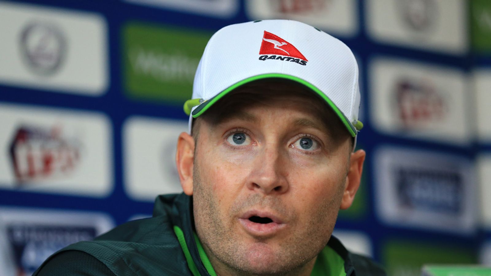 Michael Clarke eyes first Australian Ashes win over England since 2001 ...