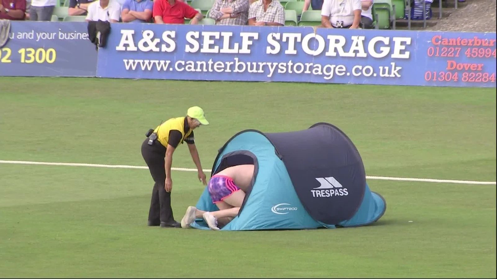 Tent stops play! | Sky Sports