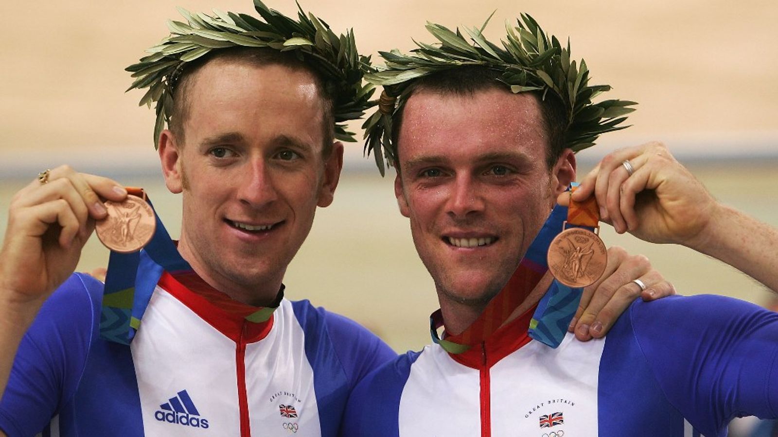 Sir Bradley Wiggins' hour record may be hindered, says Rob Hayles ...