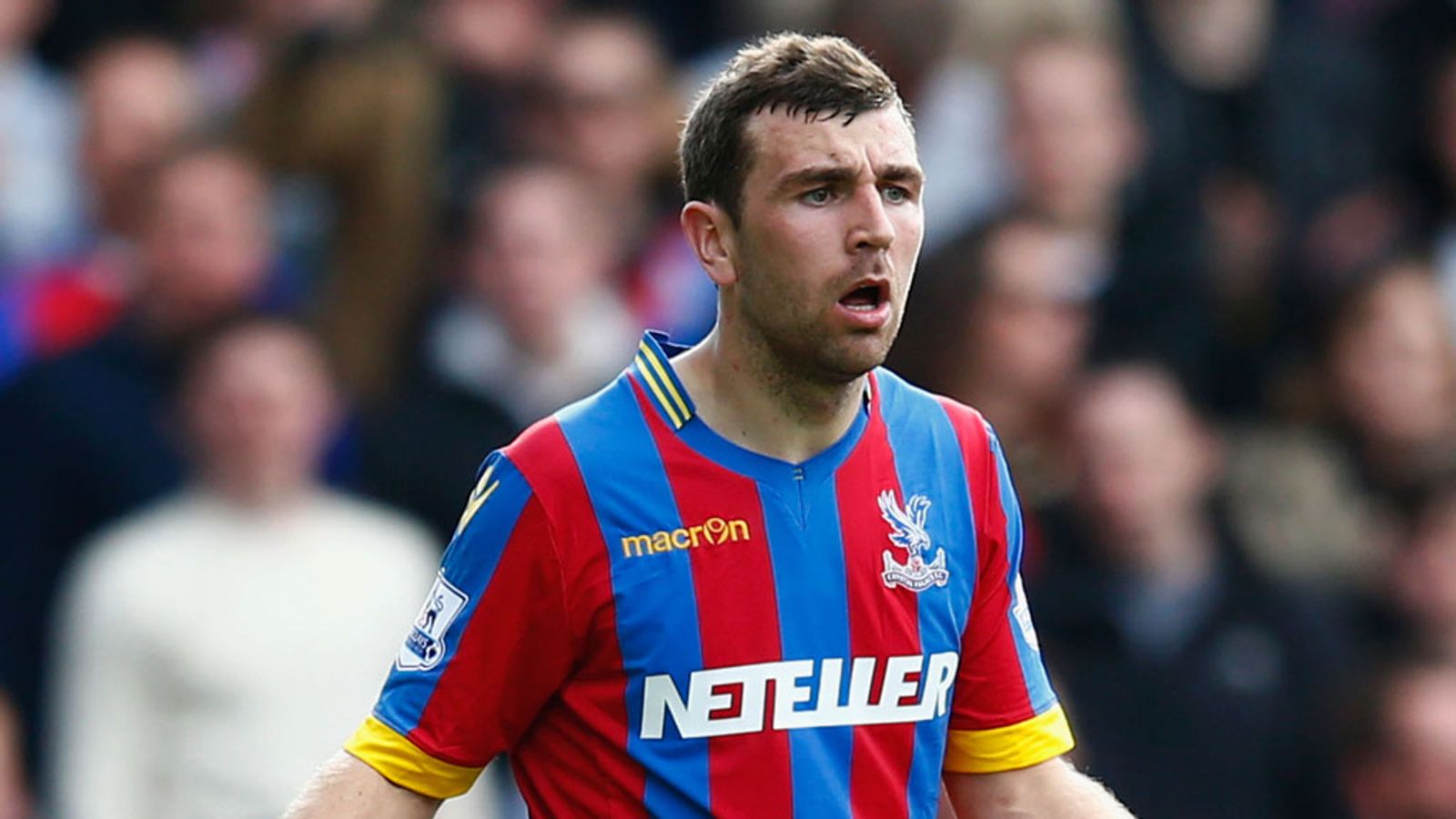 James McArthur signs new Crystal Palace contract | Football News | Sky ...