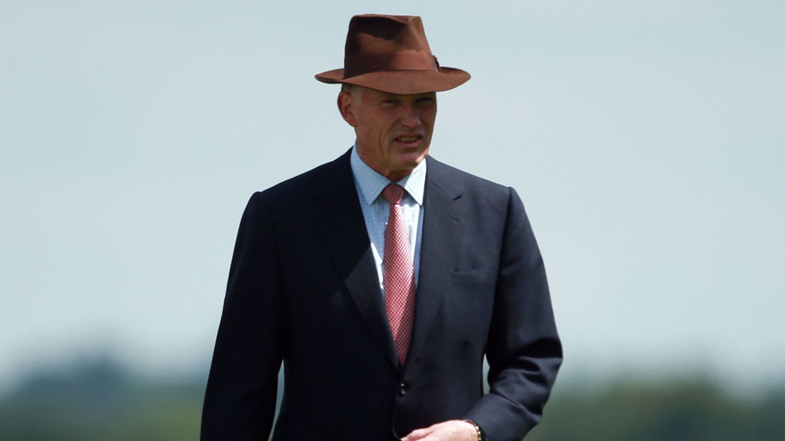 John Gosden unleashes another potential star in Royal Artillery ...