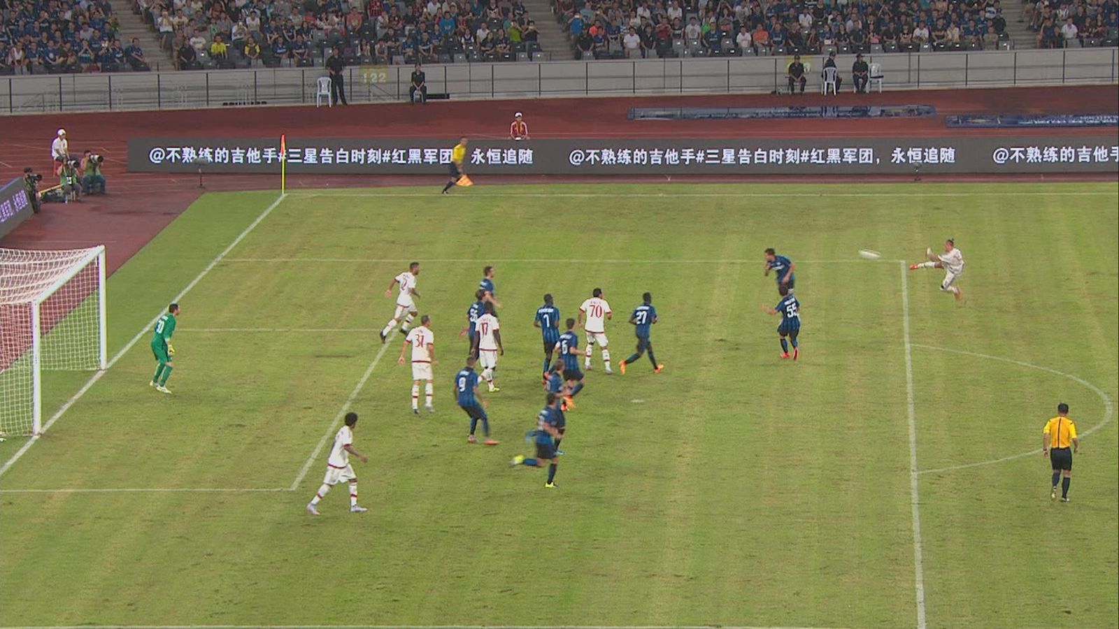 WATCH: Philippe Mexes wins the Milan derby with scorching volley ...