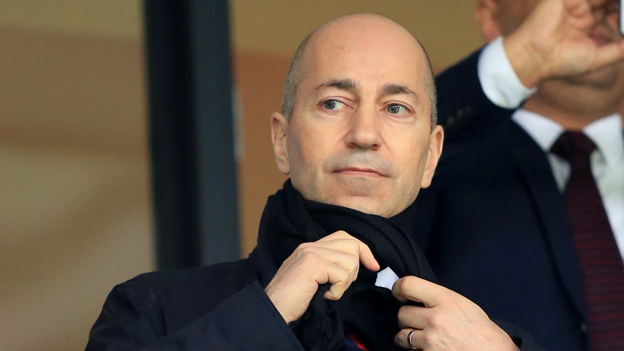 Arsenal chief exectuve Ivan Gazidis defends club transfer policy ...