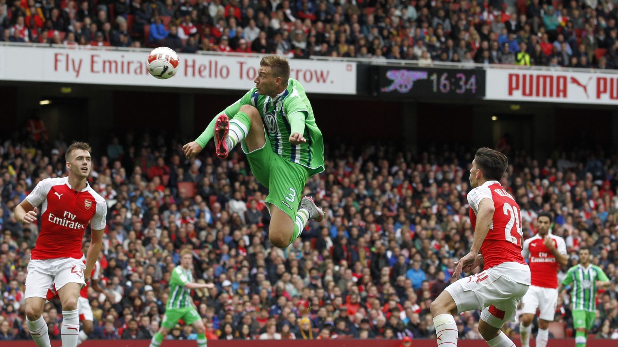 Nicklas Bendtner's Arsenal return with Wolfsburg for the Emirates Cup ...