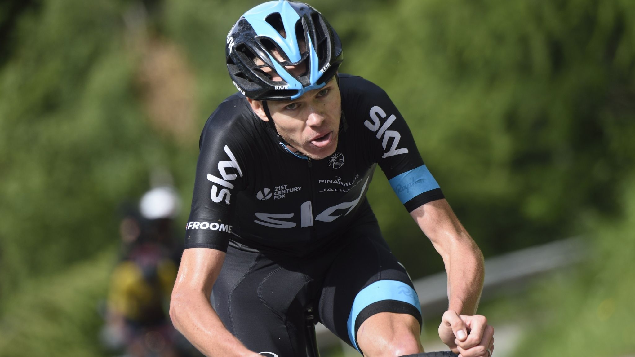 Chris Froome gains time on many rivals at Tour de France | Cycling News ...