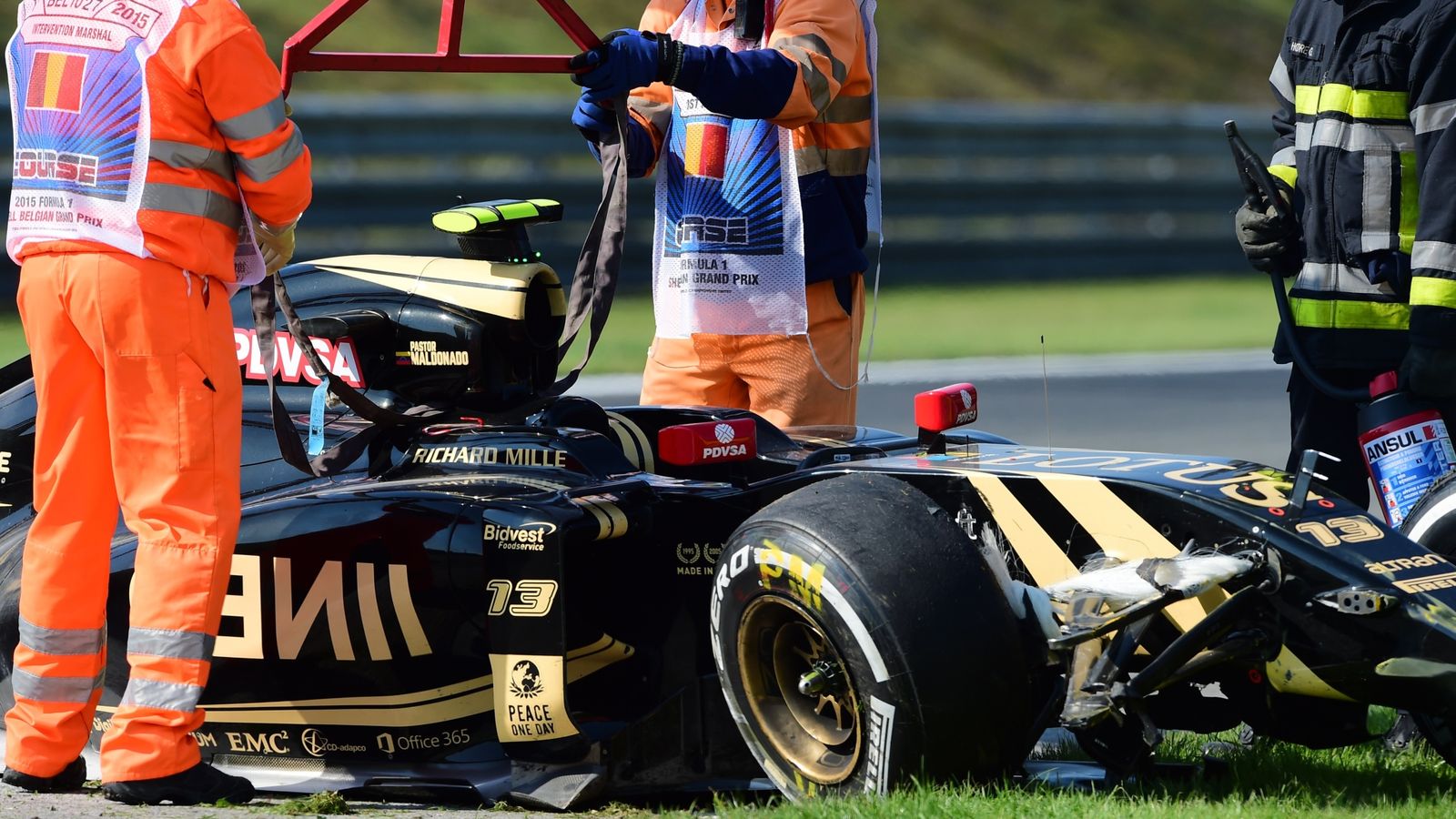 WATCH: Pastor Maldonado crashes in Belgian GP Practice One | F1 News ...