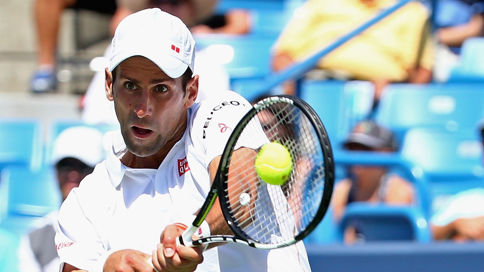 Novak Djokovic defeats Stan Wawrinka 6-4 6-1 at Cincinnati Masters ...