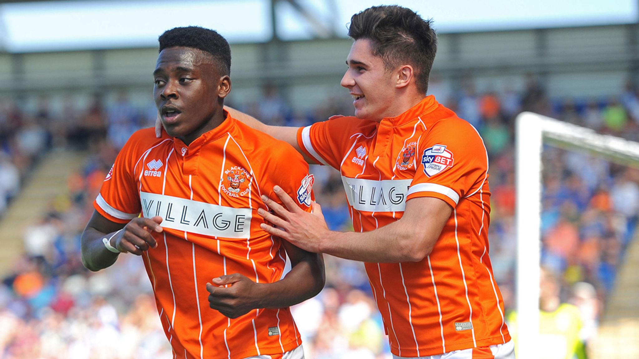 Bright Osayi-Samuel signs new Blackpool contract | Football News | Sky ...