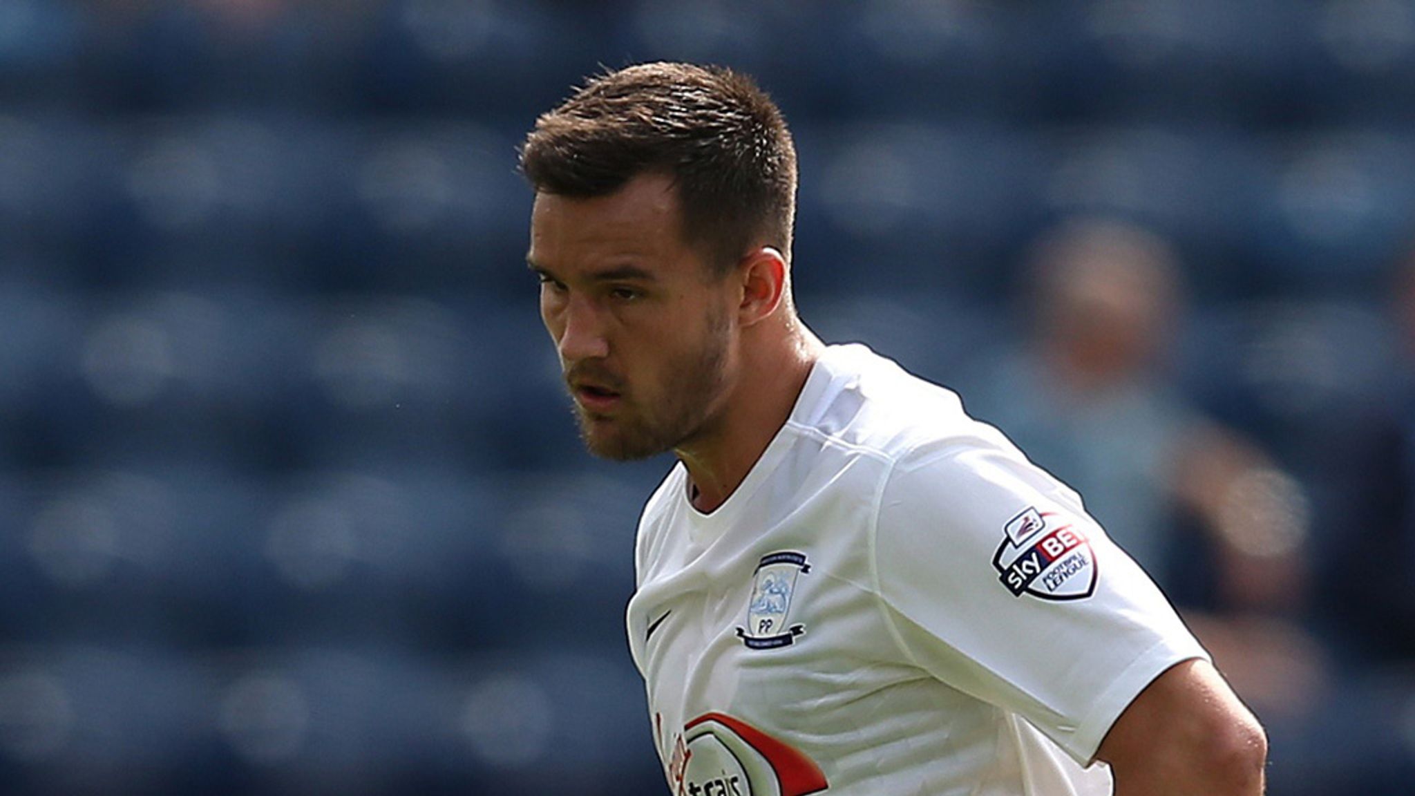 Bristol City sign defender Bailey Wright from Championship rivals ...